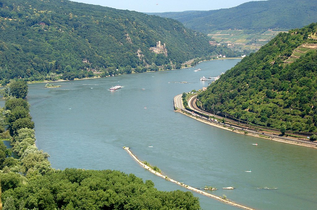 Rio Reno está cada vez mais seco | Esquerda