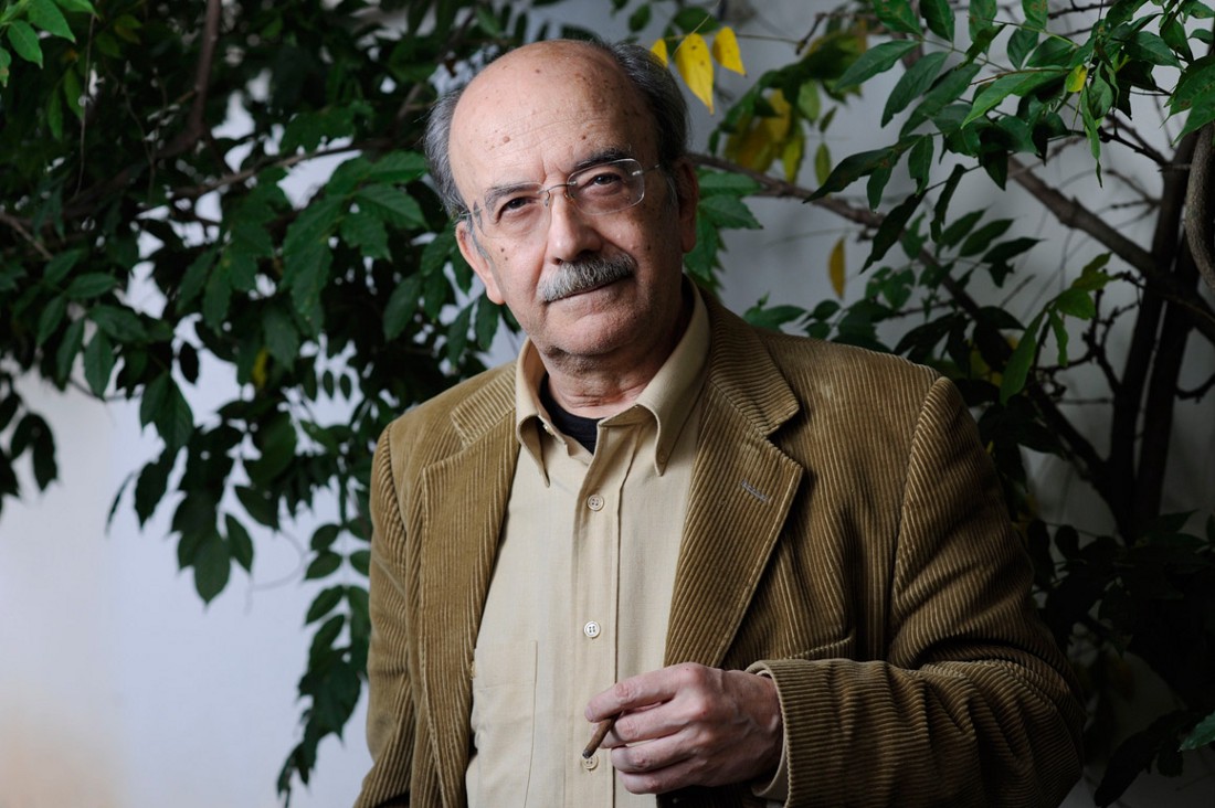 Manuel António Pina celebrado na Feira do Livro do Porto de 2023 | Esquerda